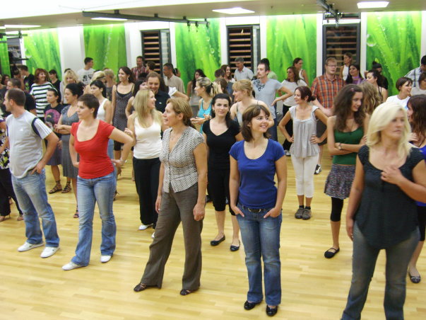 Foto/Video – Salsa School Split